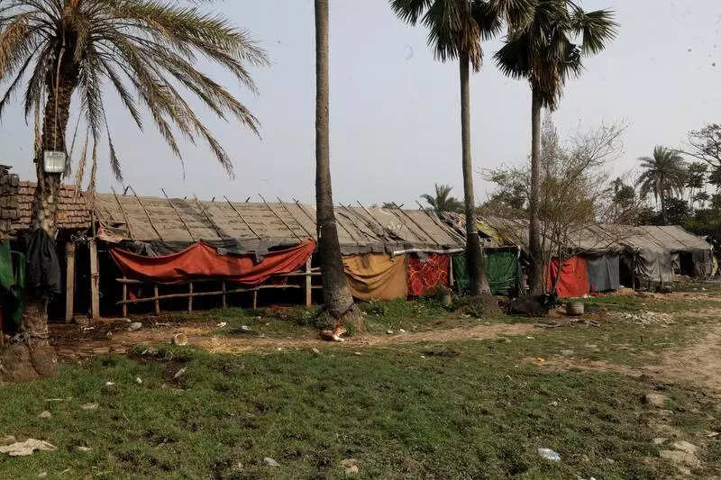 Cattle shed beside godown escapes unscathed | Kolkata News - Aman ...